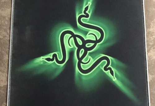 Razer Luminous Mouse Pad