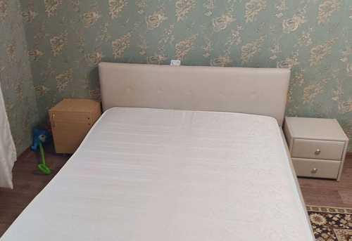Кровать двухспальная с подъёмным механизмом