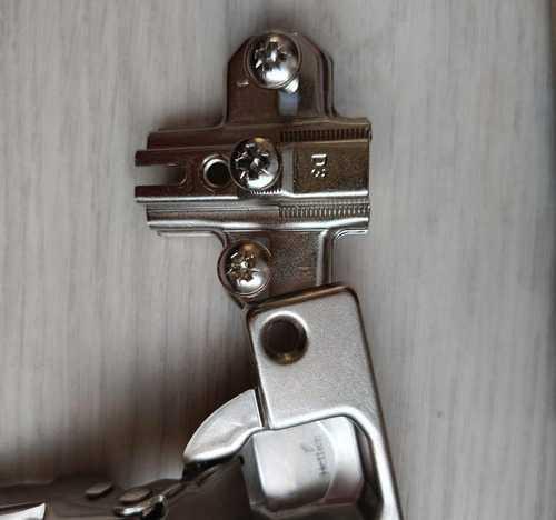 Петли мебельные hettich slide on
