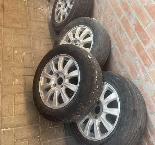 Pirelli ASW2 205/60 R16