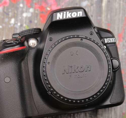 Nikon D5300 Body s/n515