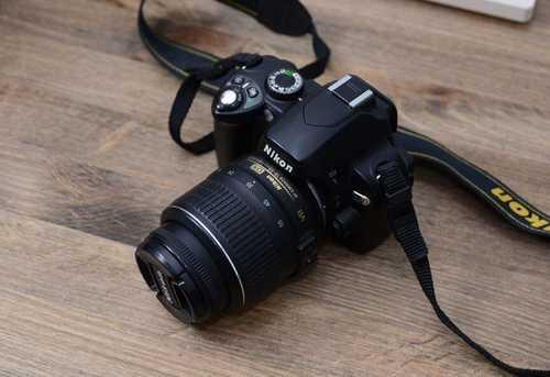 Nikon D60+Kit 18-55mm 1:3.5-5.6G VR AF-S DX Nikkor