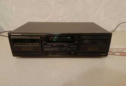 Дека кассетная Pioneer CT-W205R
