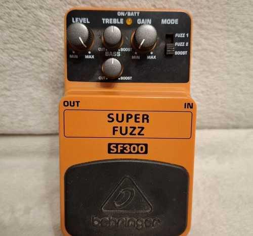 Гитарная педаль Behringer super fuzz sf 300
