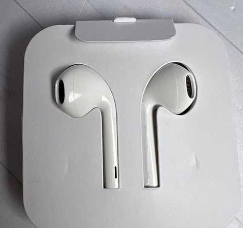 Наушники проводные EarPods от apple