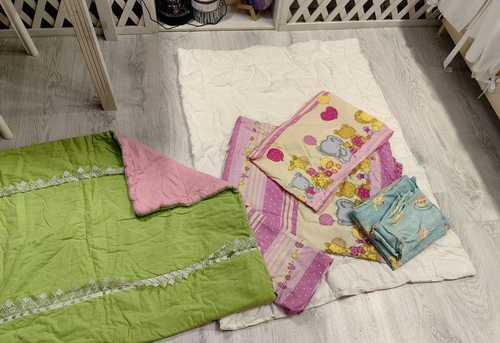 Комплект постельного белья в детскую кроватку