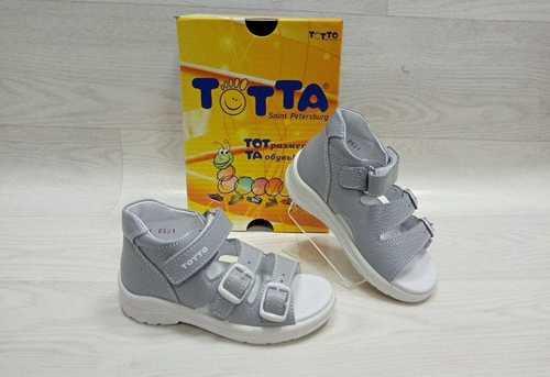 Новые сандалии Totta размеры 23,24 большемеры