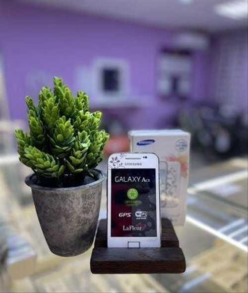 Смартфон Samsung Galaxy Ace La Fleur