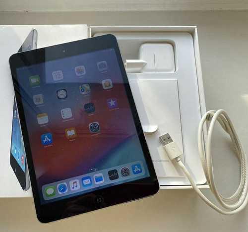 Apple iPad mini 2 Retina 32Gb Wi-Fi ME277RU