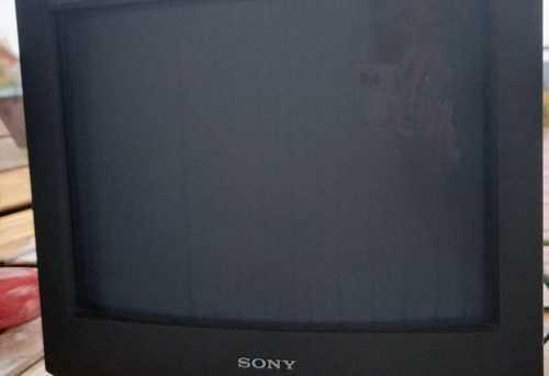 Телевизор цветной Sony Trinitron, диагональ 14 д