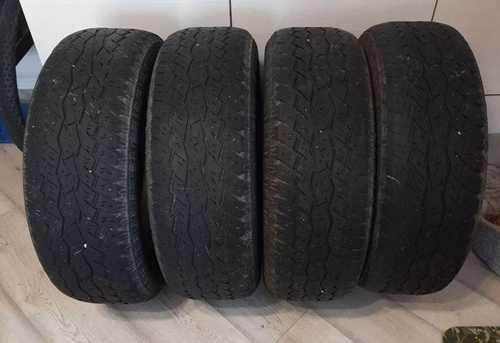 Toyo Open Country A/T 235/65 R17 108V