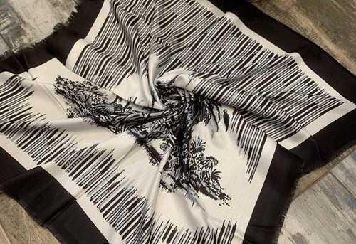 Платок шерстяной Dior Tropical белый с черным