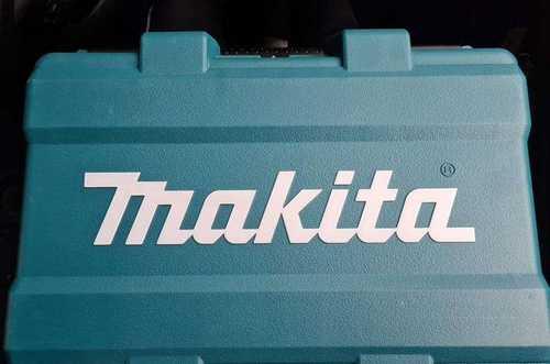 Дрель-шуруповерт Makita