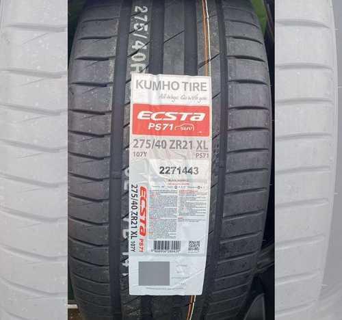 Kumho Ecsta PS71 275/40 R21 и 315/35 R21 Y