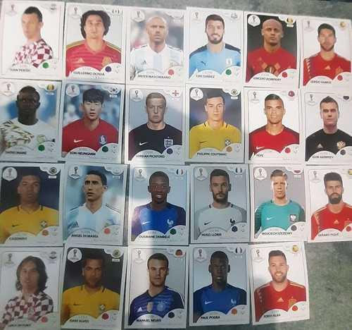 100  элитных наклеек Panini wc 2018/апл 21/22