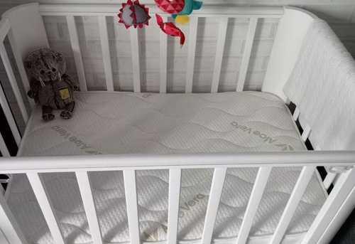 Детская кроватка с маятником mr. Sandman
