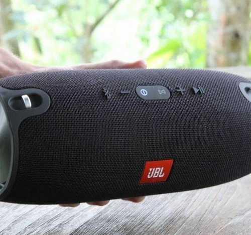 Акустические колонки JBL xtreme