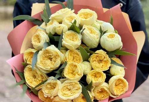 Букет из пионовидных роз Кустовые розы