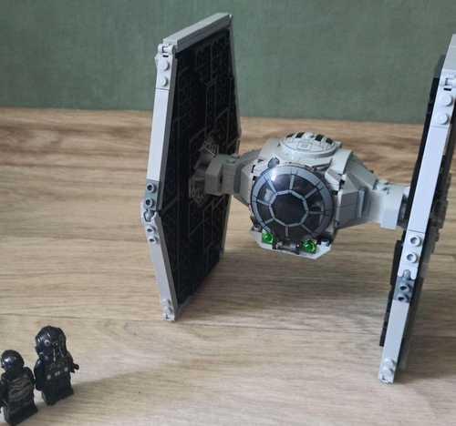 Набор Lego Star Wars Impeial TIE Fighter 75300