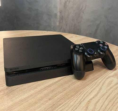 Sony playstation 4 slim