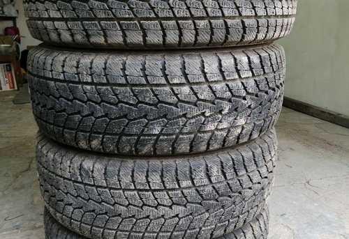 Toyo Winter Tranpath S1 235/65 R17