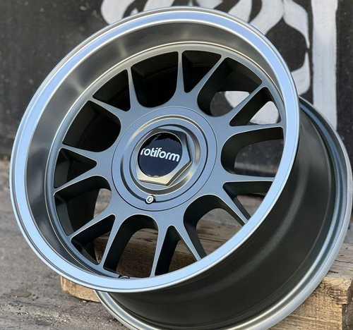 Диски новые Rotiform r15 4x100/4x114.3