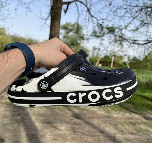 Crocs сабо градиенты