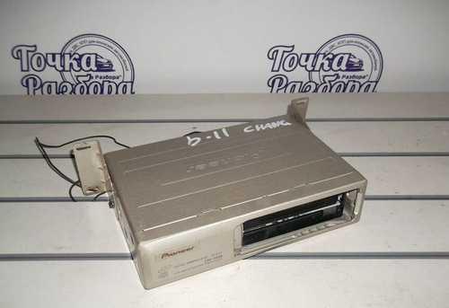 CD changer Pioneer CDX-P650 сд чейнджер