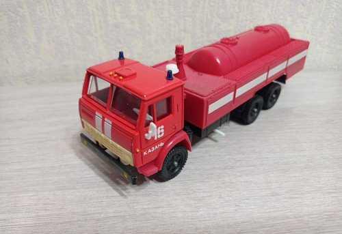 Камаз 53212 пожарный 1:43 СССР