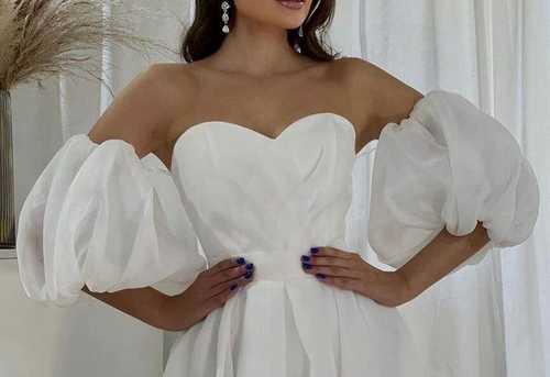 Продам Свадебное платье 44-46 б/у