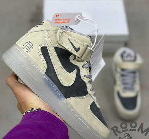 Зимние Nike Air Force 1 Mid reigning champ 43-44EU