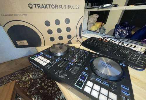 Traktor Kontrol S2 mk3 С Коробкой