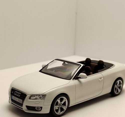 Audi A5 cabriolet schuco 1/43