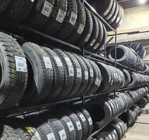 Yokohama Ice Guard IG30 215/45 R17 82L