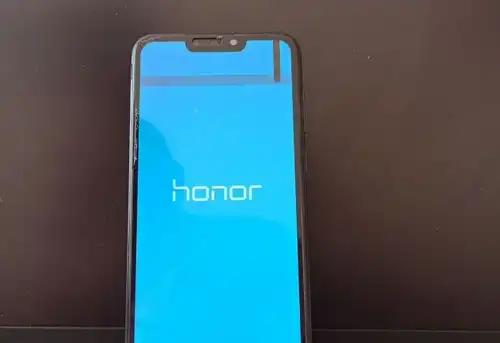 HONOR 8C, 3/32 ГБ