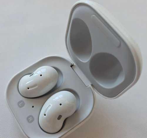 Наушники samsung galaxy buds live