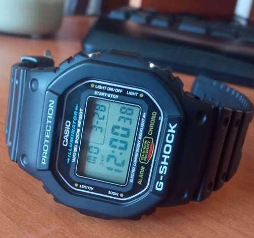 Часы casio g shock DW 5600E