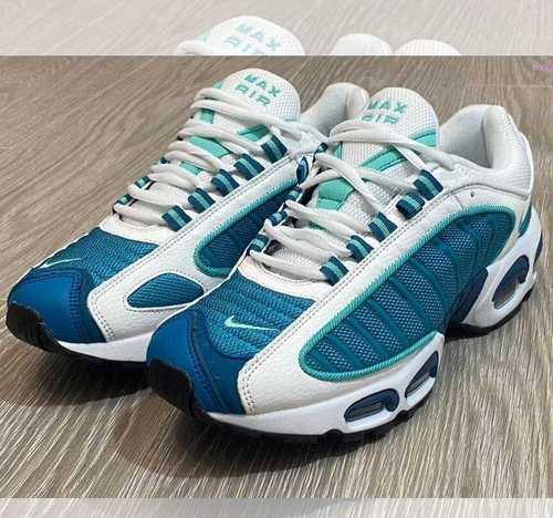 Кроссовки Nike Air Max Tailwind 4