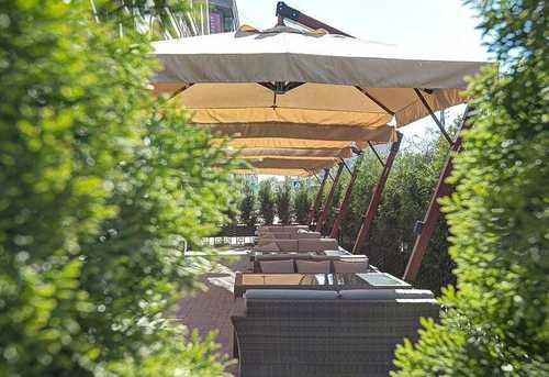 Зонт уличный дачный садовый для кафе боковой