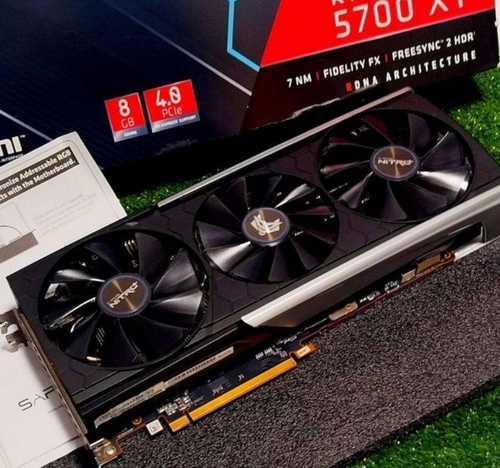 Видеокарта Sapphire Nitro  Radeon RX 5700 XT 8 Gb