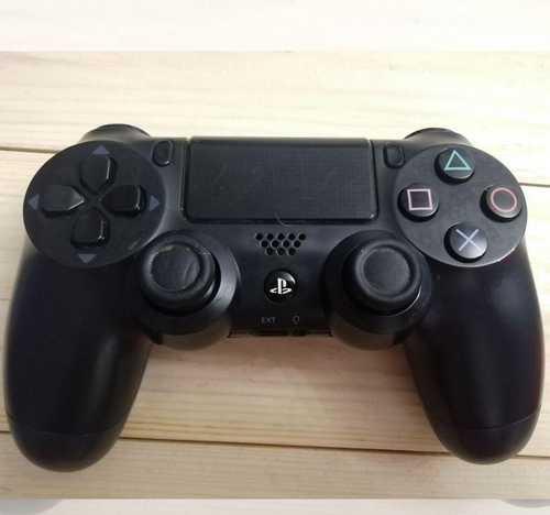 Геймпады sony dualshock 4 б/у,с дефектами