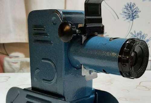 Фильмоскоп Ф-30 Танчик со светодиодной лампой