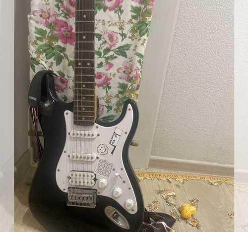 Электрогитара fender squier stratocaster MM