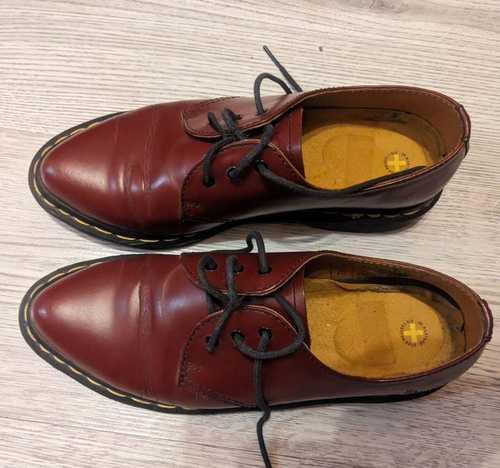 Туфли dr martens женские 38 (eu)