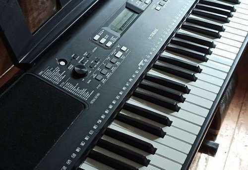 Синтезатор yamaha psr e363+ стойка Hercules