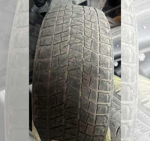 Bridgestone Blizzak Ice 275/55 R20