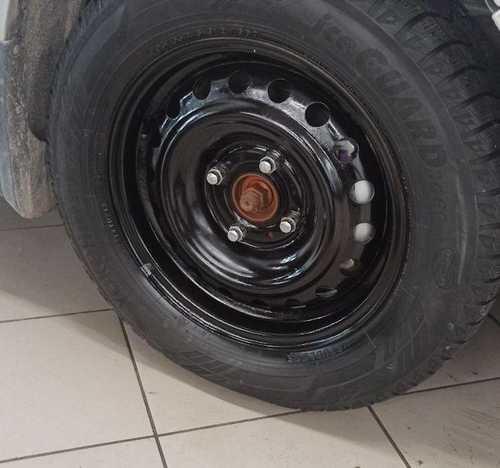 Yokohama BluEarth E50 195/65 R15