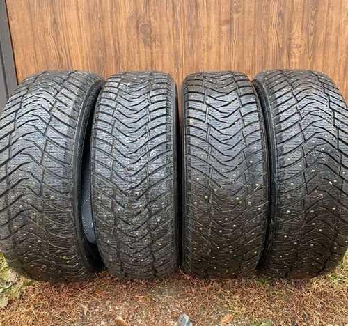 Yokohama Ice Guard IG65 235/55 R19 105T