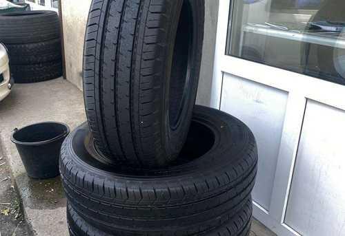 Triangle Connex Van TV701 215/70 R16C 108T