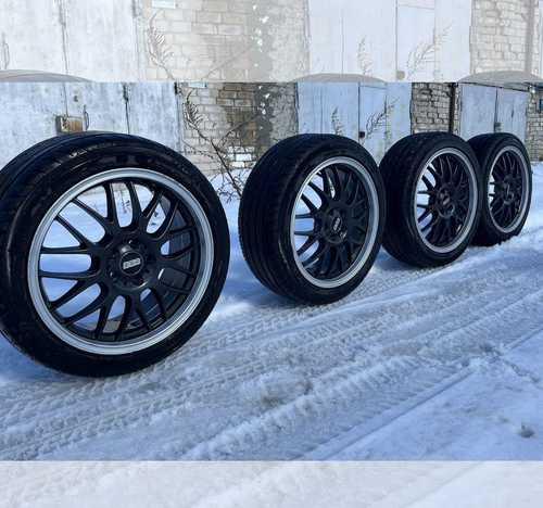 Продаю свои колеса. 215/45 r17